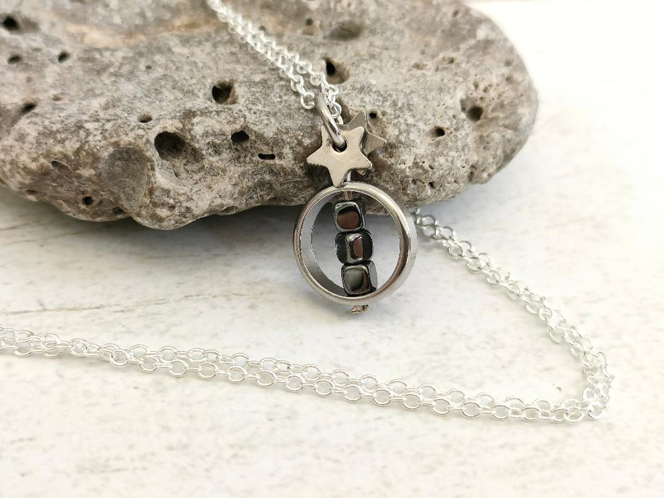 Handmade Jewellery, Fidget rings, silversmithing and sewing lessons ...